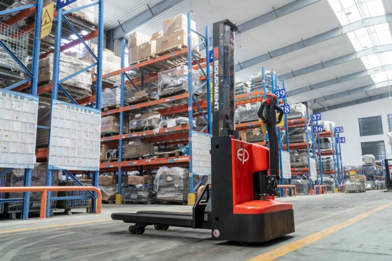 GERBEUR-ELECTRIQUE-EXPERLIFT - Chariots Elévateurs & Gerbeurs ExperLift